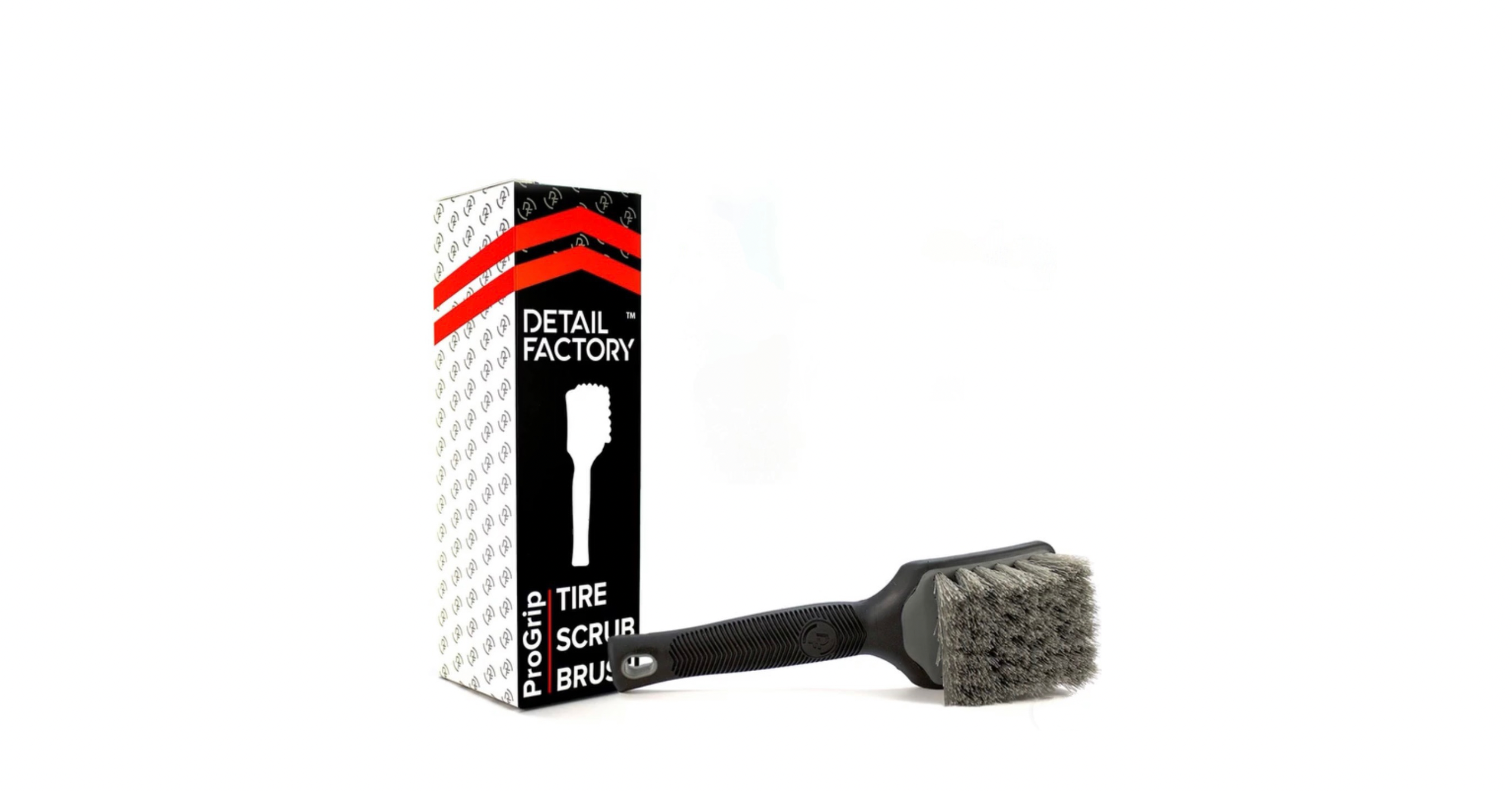 Tire Scrub Brush｜タイヤスクラブブラシ | Plus手洗い洗車コーティング専門店｜愛知県豊田・刈谷【当日予約OK】
